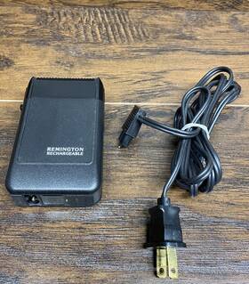 REMINGTON PM-950 Triple Action Electric Shaver Charges Power